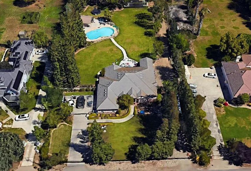 Nate Diaz House: The California Pad - Urban Splatter