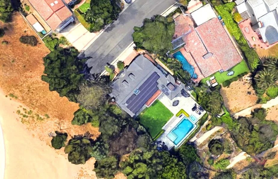 Alison Sweeney House: Hollywood Hills Home - Urban Splatter