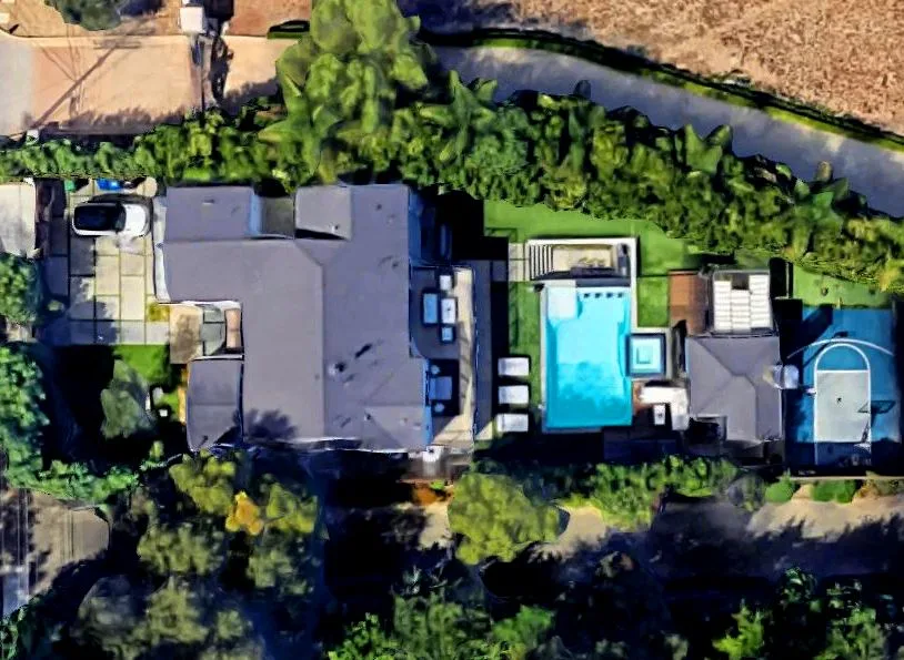 Steelo Brim House: Gorgeous Encino Home - Urban Splatter