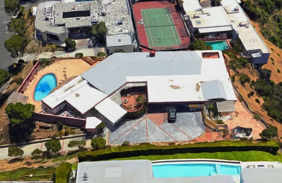 Angie Dickinson House: Beverly Hills Home - Urban Splatter