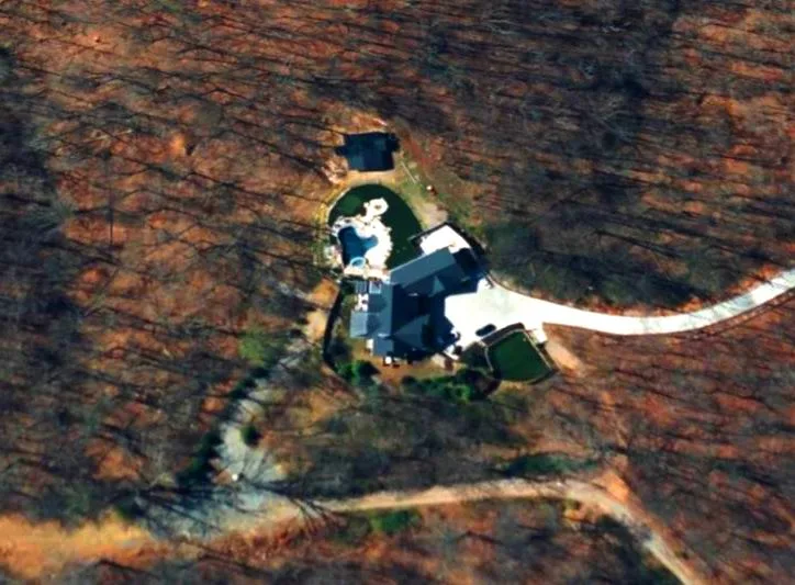 Kane Brown House: The 30 Acre Home - Urban Splatter