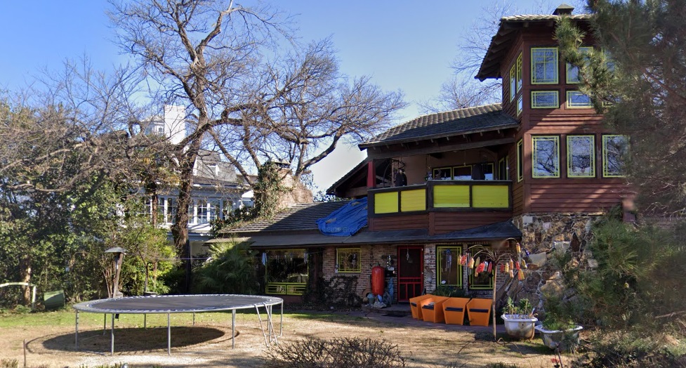 Erykah Badu House: The Dallas Mansion - Urban Splatter