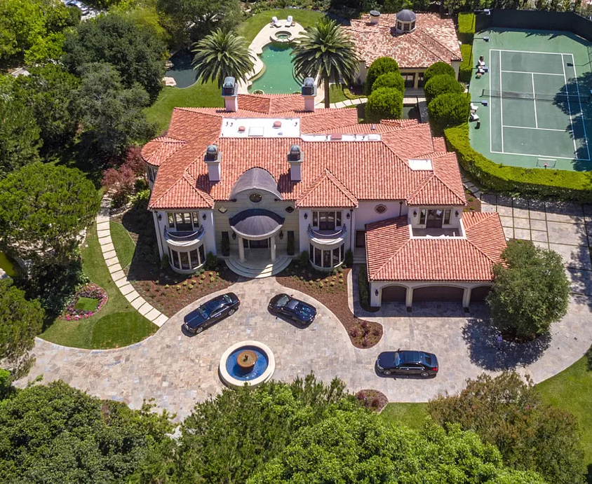Reba McEntire House: The Beverly Hills Mansion - Urban Splatter