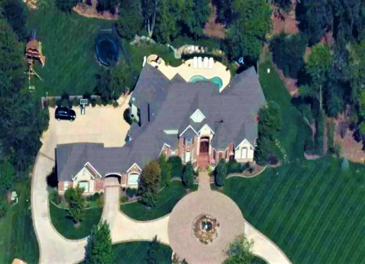 Randy Orton House: The O Fallon Abode - Urban Splatter