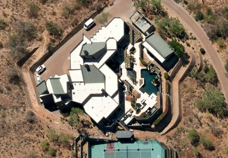 Pat Perez House: The Scottsdale Home - Urban Splatter