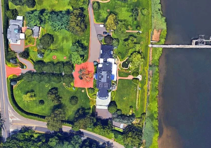 Ray Catena House: The Rumson Mansion - Urban Splatter