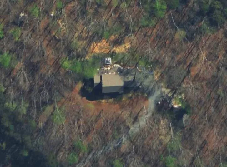 Carl Edwards House: The Concord Pad - Urban Splatter