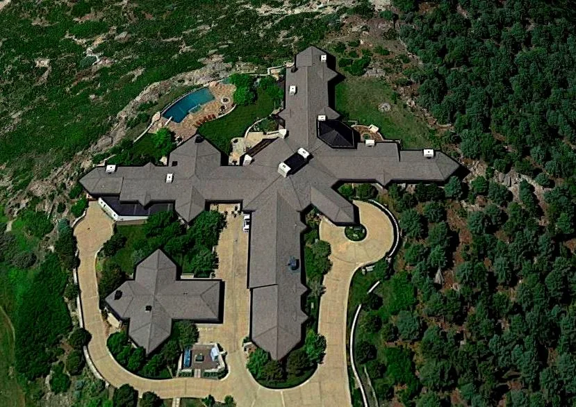 Dave Liniger House: The Castle Rock Palace - Urban Splatter