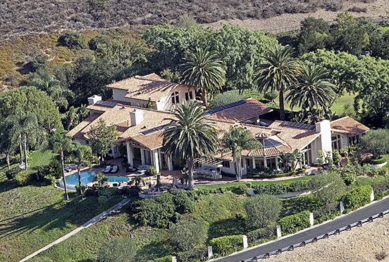 Heather Locklear House: Thousand Oaks Estate - Urban Splatter