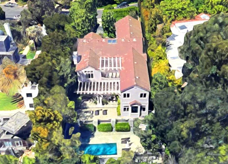 Bob Iger House: Former Los Angeles Mansion - Urban Splatter