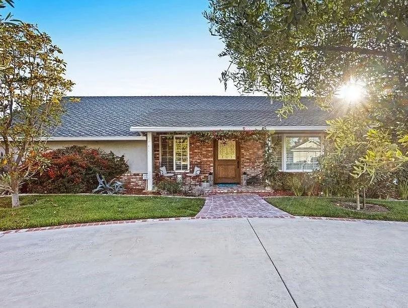 Roseanne Barr House: The California Pad - Urban Splatter