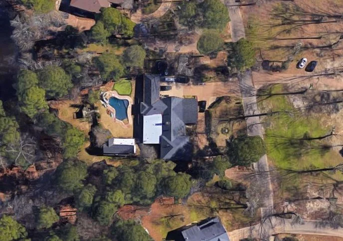 Jase Robertson House: The Louisiana Compound - Urban Splatter