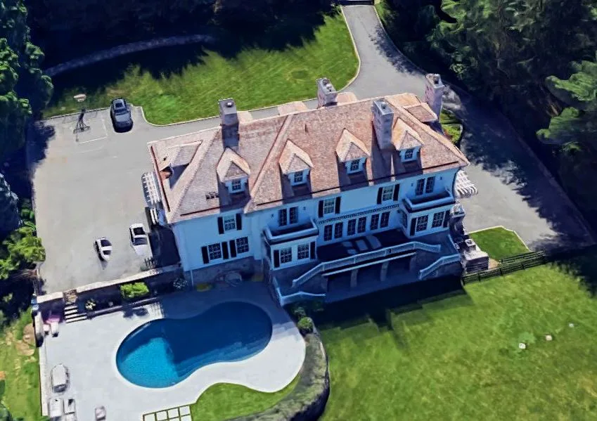 Bobby Bonilla House: The Greenwich Palace - Urban Splatter