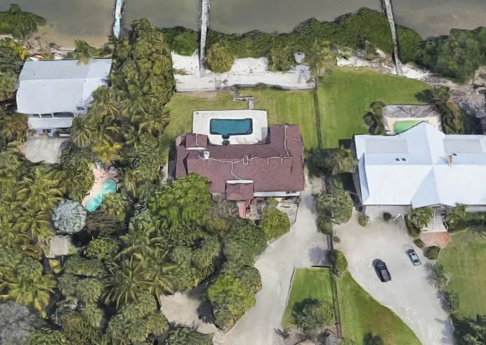 Tori Amos House: The Florida Pad - Urban Splatter