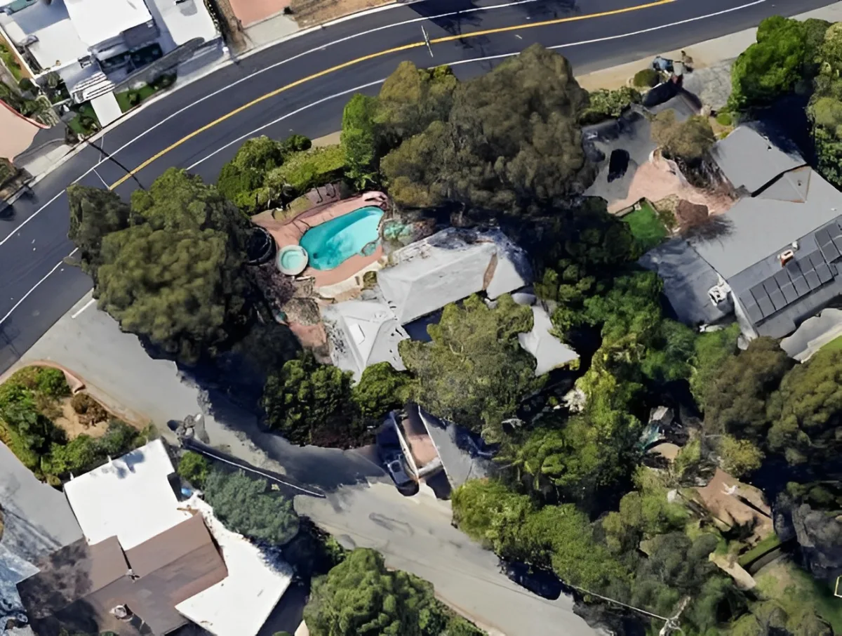 Tom Morello House: The Los Angeles Abode - Urban Splatter