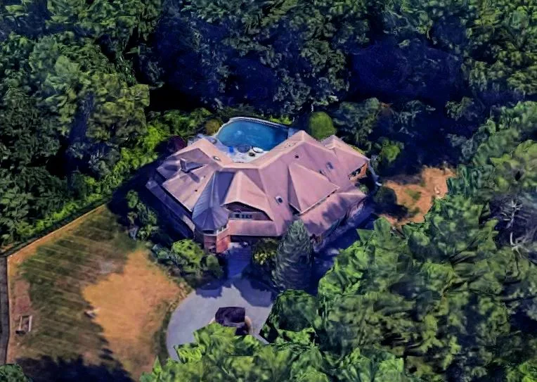 Paul Pierce House: Former Massachusetts Abode - Urban Splatter