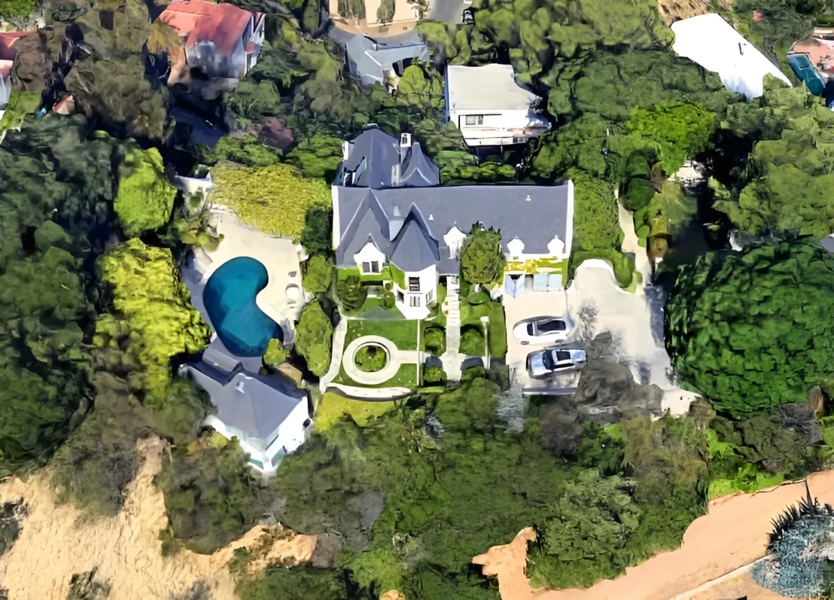 Debbie Matenopoulos House: The Former California Mansion - Urban Splatter