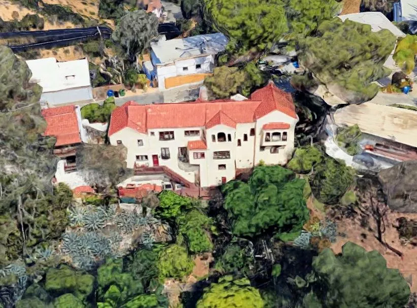 Stassi Schroeder's Hollywood Hills Home - Urban Splatter