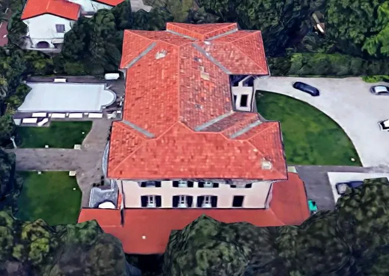 Andrea Bocelli House: The Italy Residence - Urban Splatter