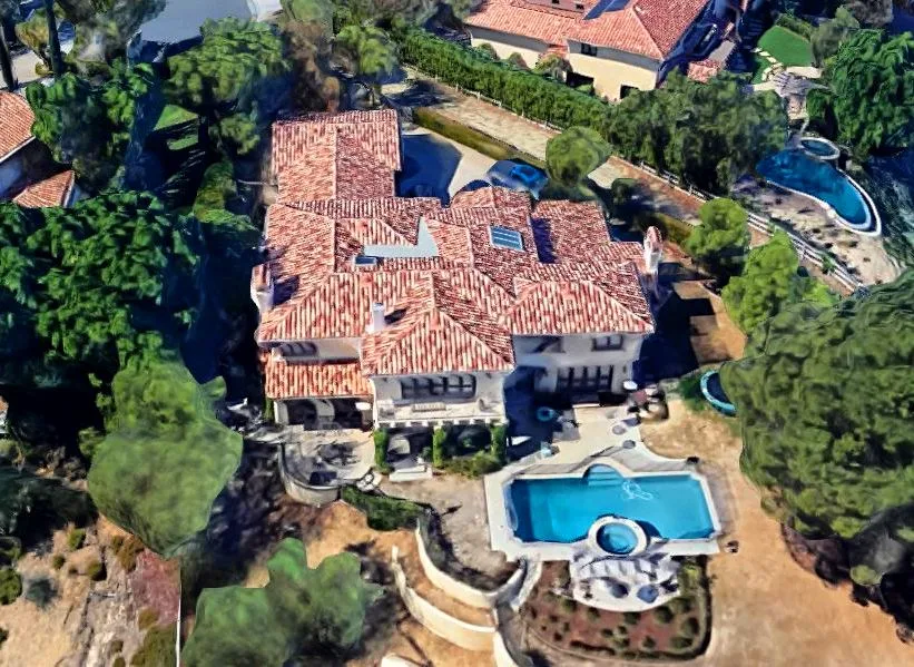 Jeff Dunham House: The Hidden Hills Mansion - Urban Splatter