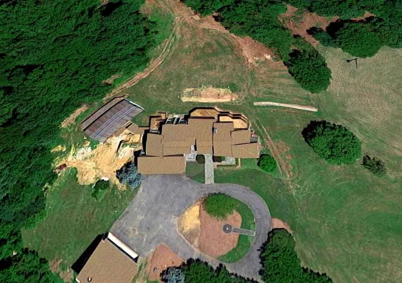 Tom Clancy House: The Maryland Mansion - Urban Splatter