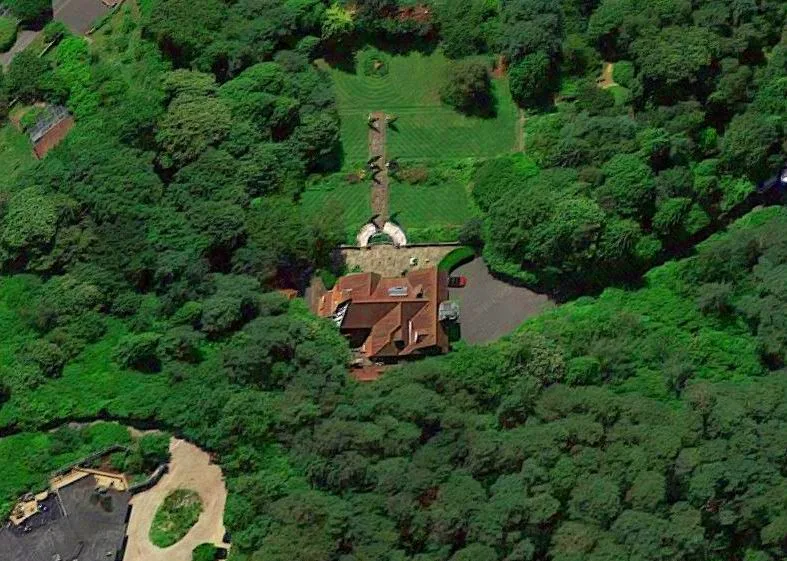 Brian May House: The Windlesham Residence - Urban Splatter