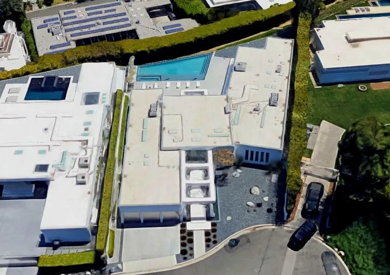 GT Dave House: The Beverly Hills Estate - Urban Splatter