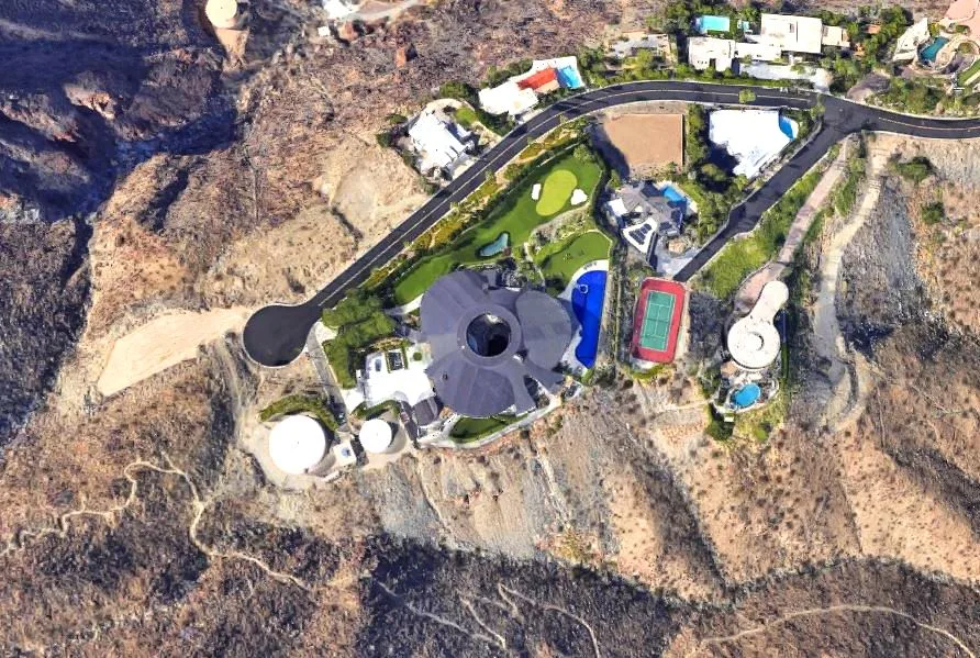 Bob Hope House: The Palm Springs Home - Urban Splatter