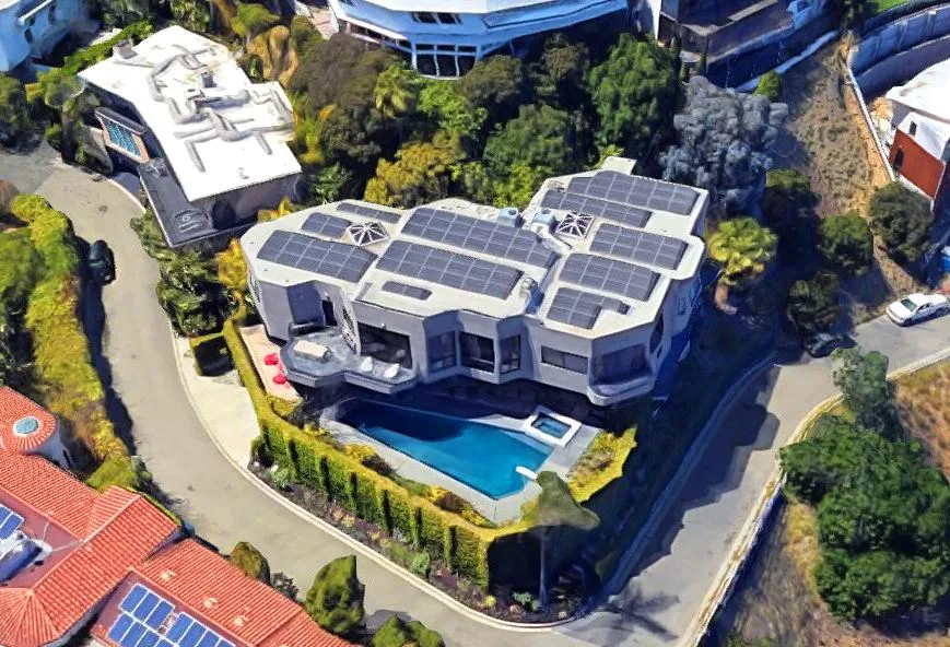 Weird Al House: The Los Angeles Home - Urban Splatter