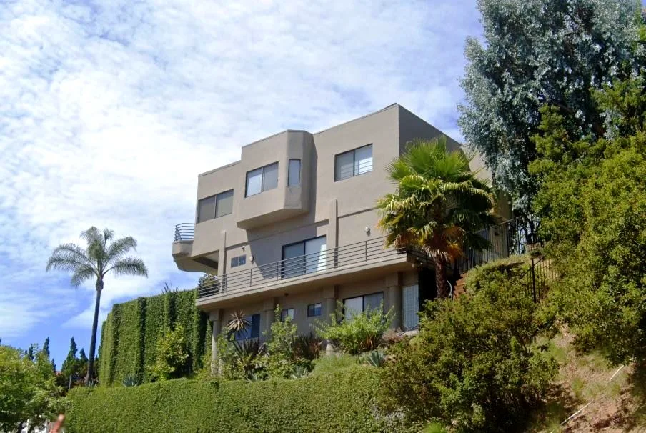 Weird Al House: The Los Angeles Home - Urban Splatter