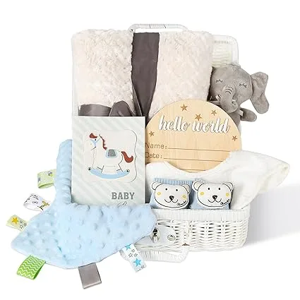 Choosing Newborn Baby Gifts That Double as Timeless Keepsakes - Urban ...