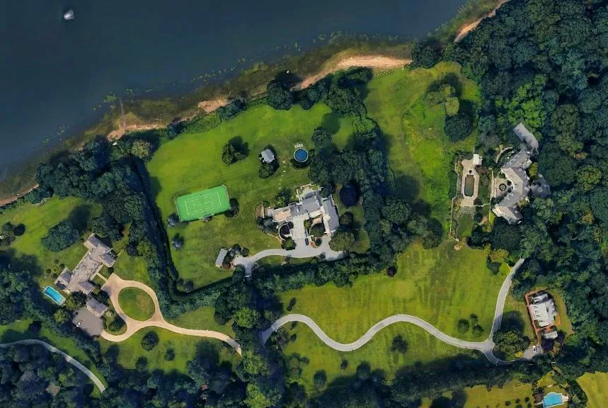 John Wick House: The Mill Neck Home - Urban Splatter