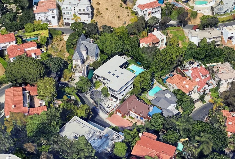 Adam Lambert House: The Los Angeles Home - Urban Splatter
