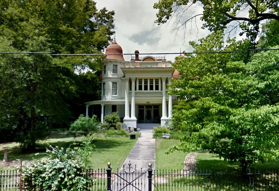 The Allen House: The Monticello Mansion - Urban Splatter