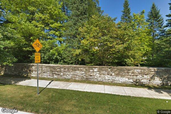 Byron Trott House: The Winnetka Lakeside Mansion - Urban Splatter