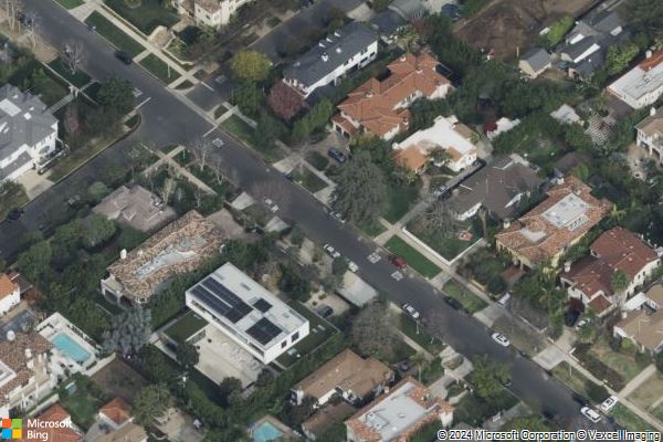 ALF House: The Extraterrestrial Abode - Urban Splatter