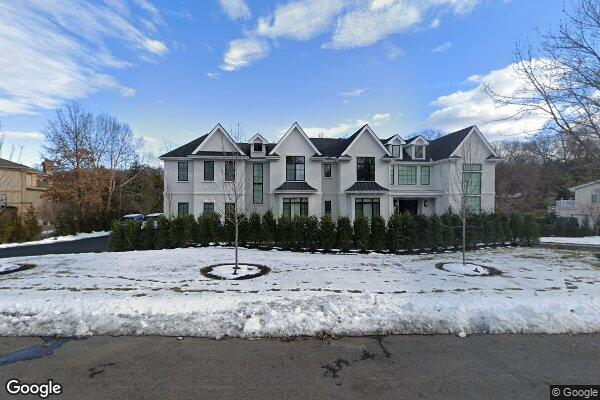 Fat Joe House: The Plantation Palace - Urban Splatter