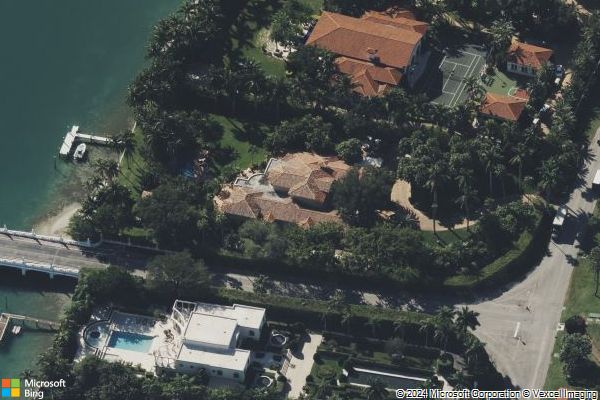 Gilbert Bigio House: The Indian Creek Island Abode - Urban Splatter