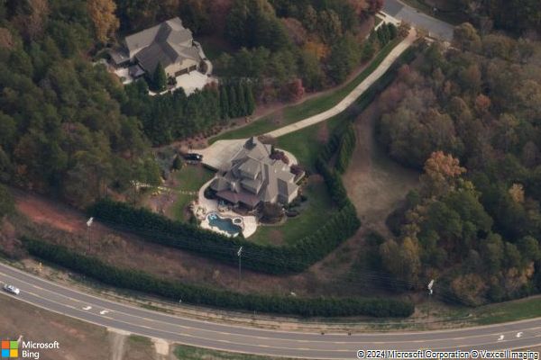 Kyle Larson House: The Mooresville NASCAR Dwelling - Urban Splatter