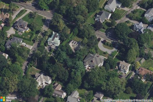 Noah Schnapp House: The Scenic Scarsdale Sanctuary - Urban Splatter