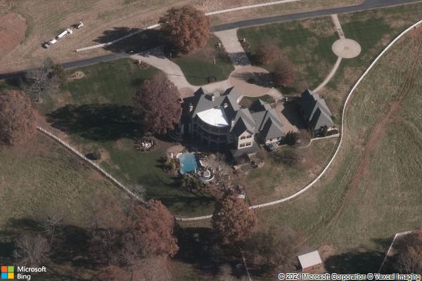 Dale Earnhardt Jr. House: The Cleveland Comfort - Urban Splatter