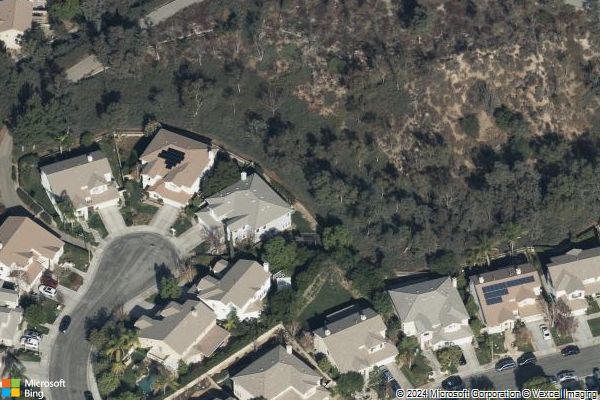 Ice Cube House: The Encino Estate - Urban Splatter