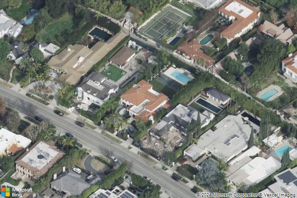 Alan Isaacman House: The Beverly Hills Legal Haven - Urban Splatter
