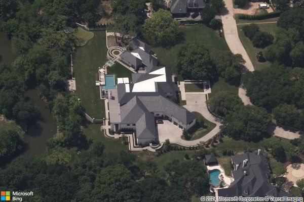 Tony Romo House: The Dallas Dazzle - Urban Splatter