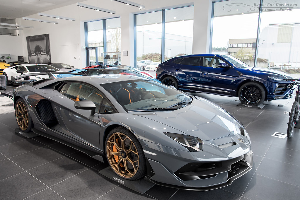 Canelo Alvarez Car Collection Unveiled - Urban Splatter