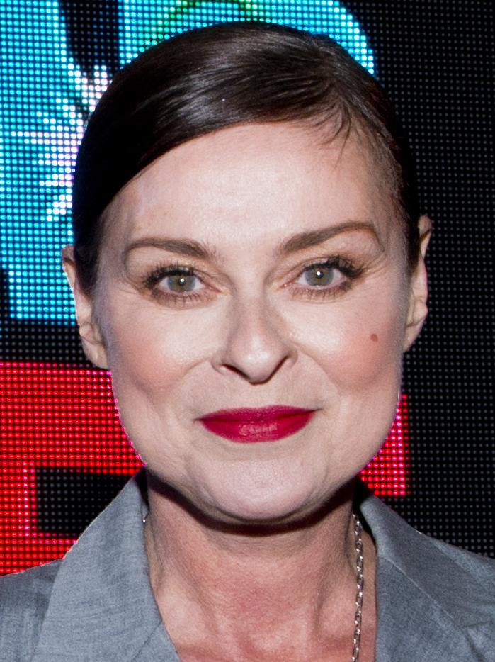 Lisa Stansfields Rise to Fame and Net Worth Fortune - Urban Splatter