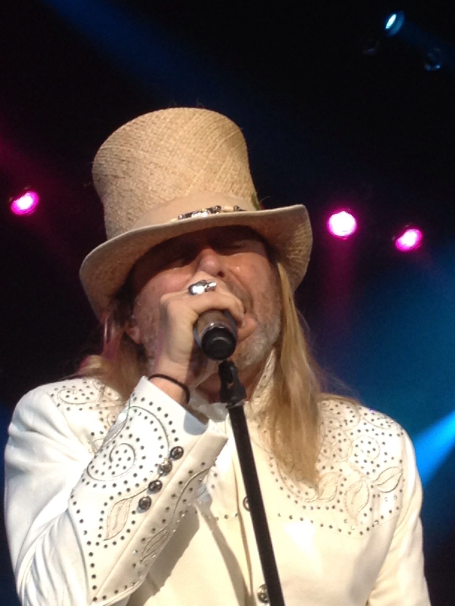 Robin Zander Net Worth: Cheap Tricks Rock Icon Financial Success ...