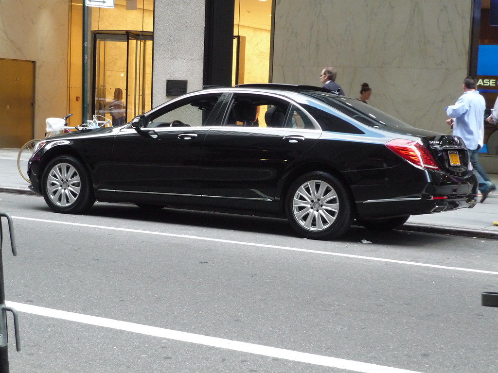 Raj Thackeray Car Collection Unveiled - Urban Splatter